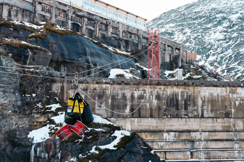 Replacement dam Spitallamm: Jakob rope works at the Grimselpass: Jakob ...